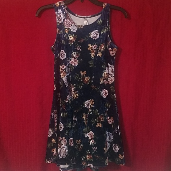 Beautees | Dresses | Beautees Floral Velvet Dress With Crop Top Jacket ...